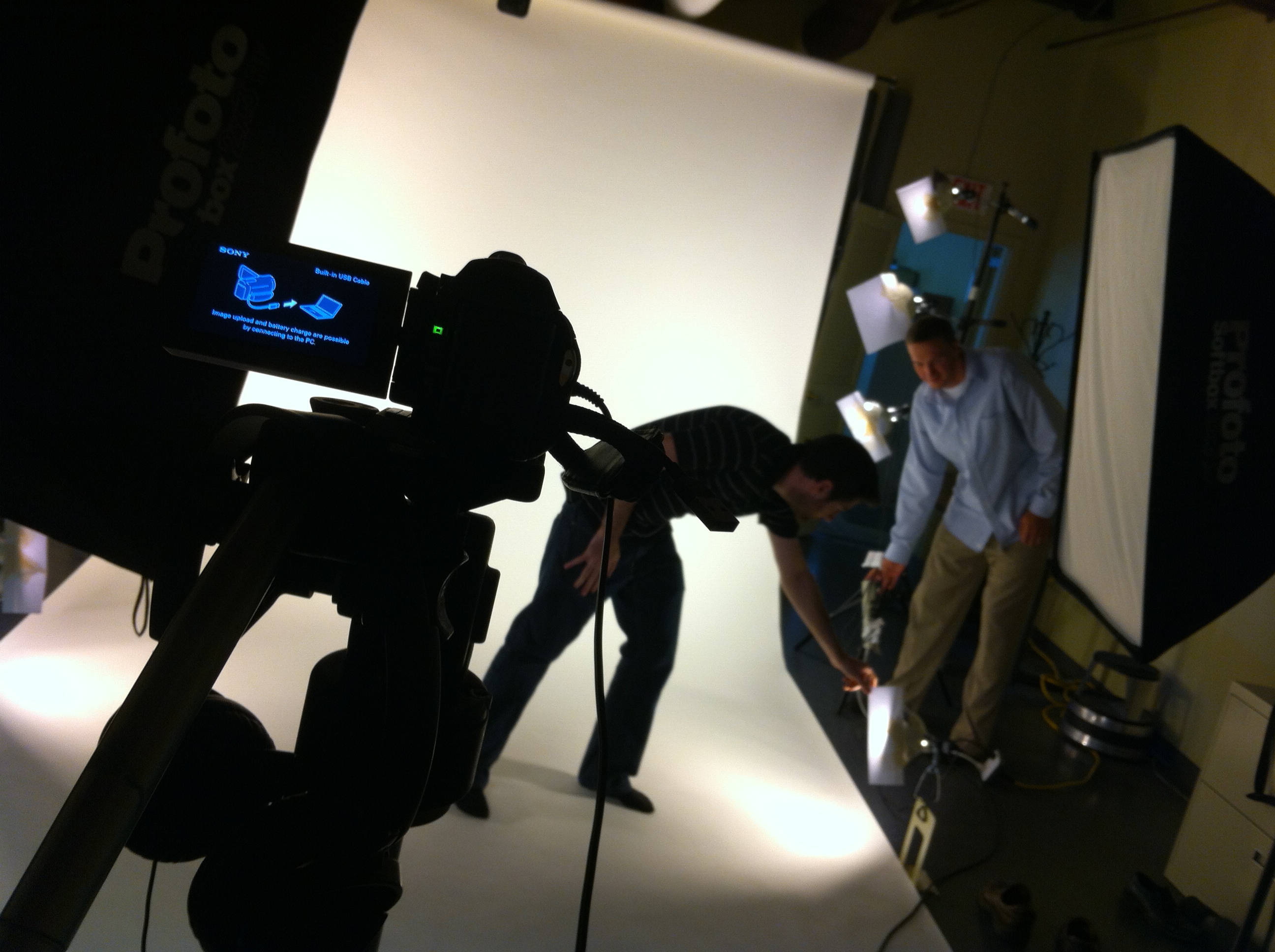 White Screen Studio Setup Time-lapse | Cowley